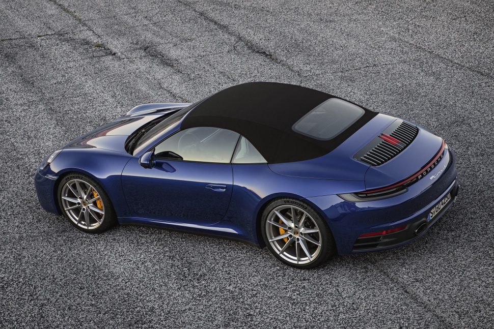 Porsche 911 technical specifications and fuel economy